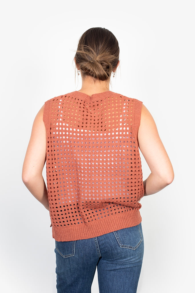 Antler Charlie Vest - Rosewood – Spoilt Boutique